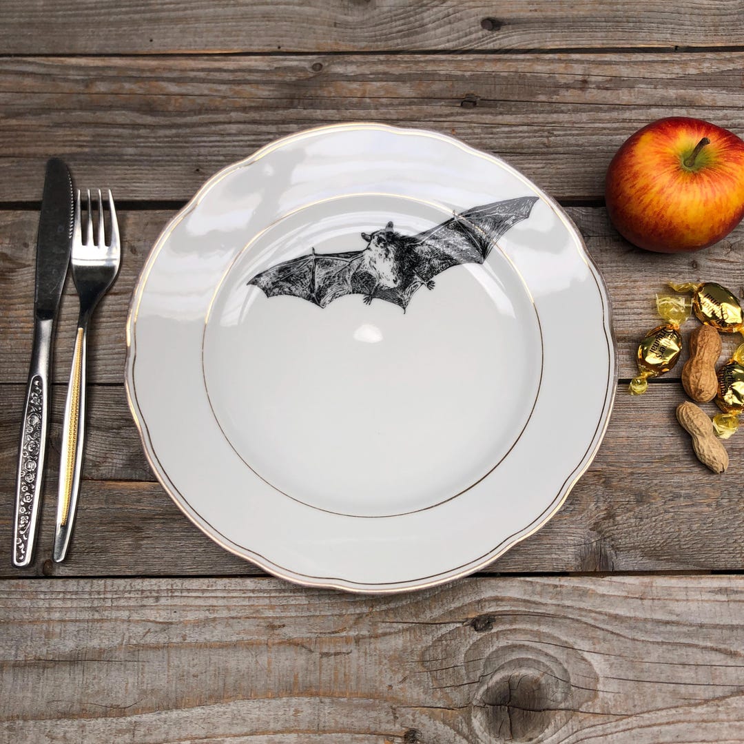 Dinner Plate vampire Bat, Hand-crafted Screen-printed Motif on Gold ...