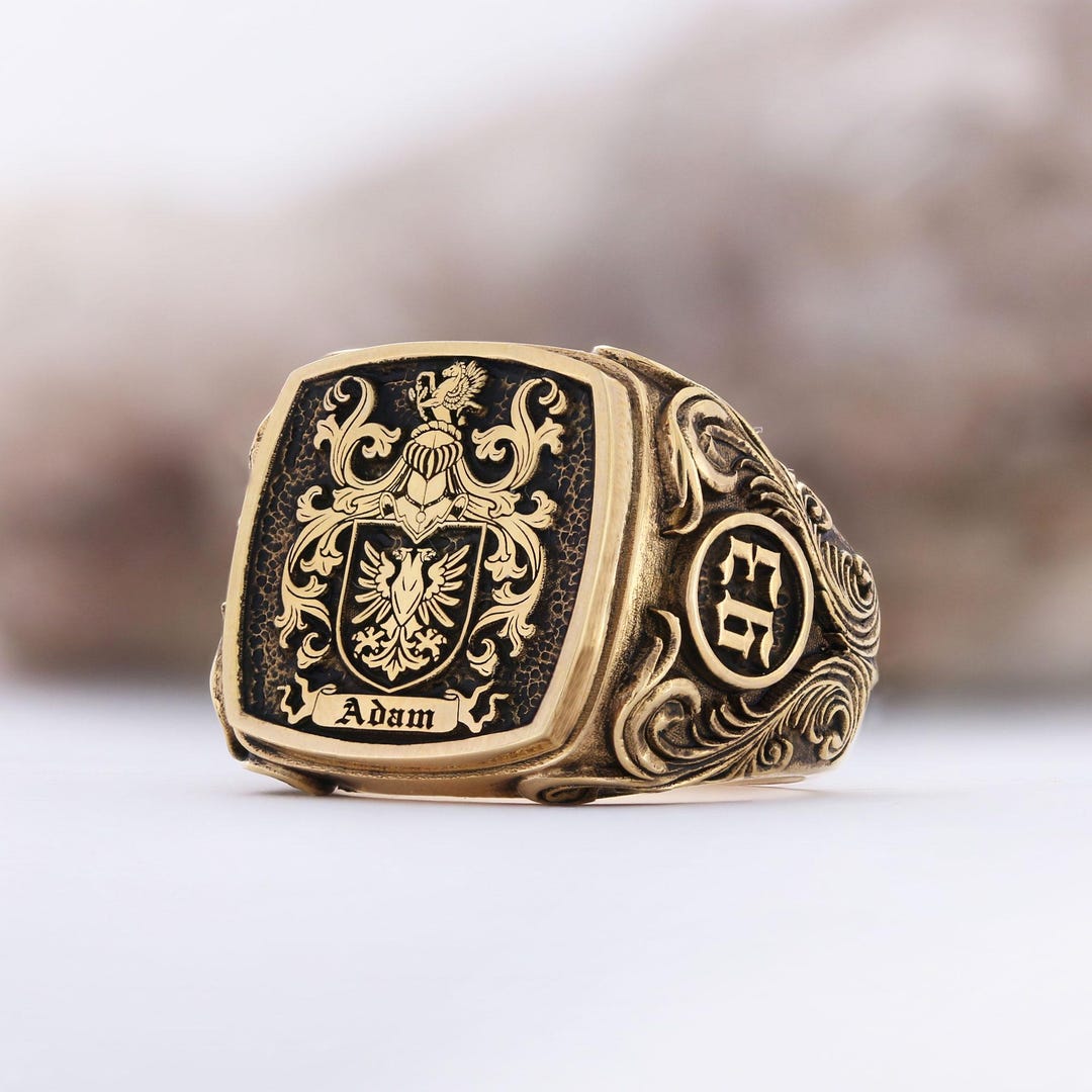 Personalized Family Rings - Custom Family Crest Signet Ring - Family ...