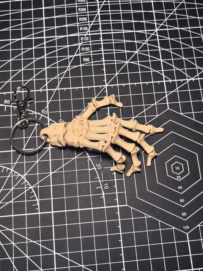 3D Printed Articulating Skeleton Hand Keychain | Halloween Accessories ...