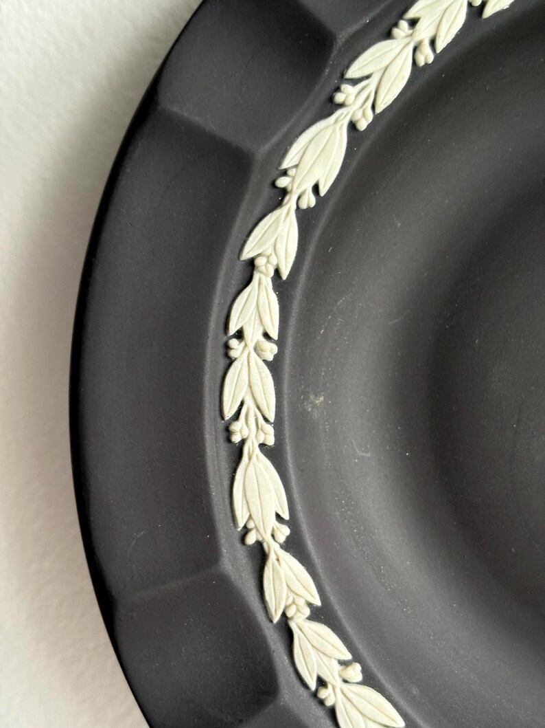 Vintage Wedgwood Black Basalt Jasperware Roman Cameo Plate - White ...