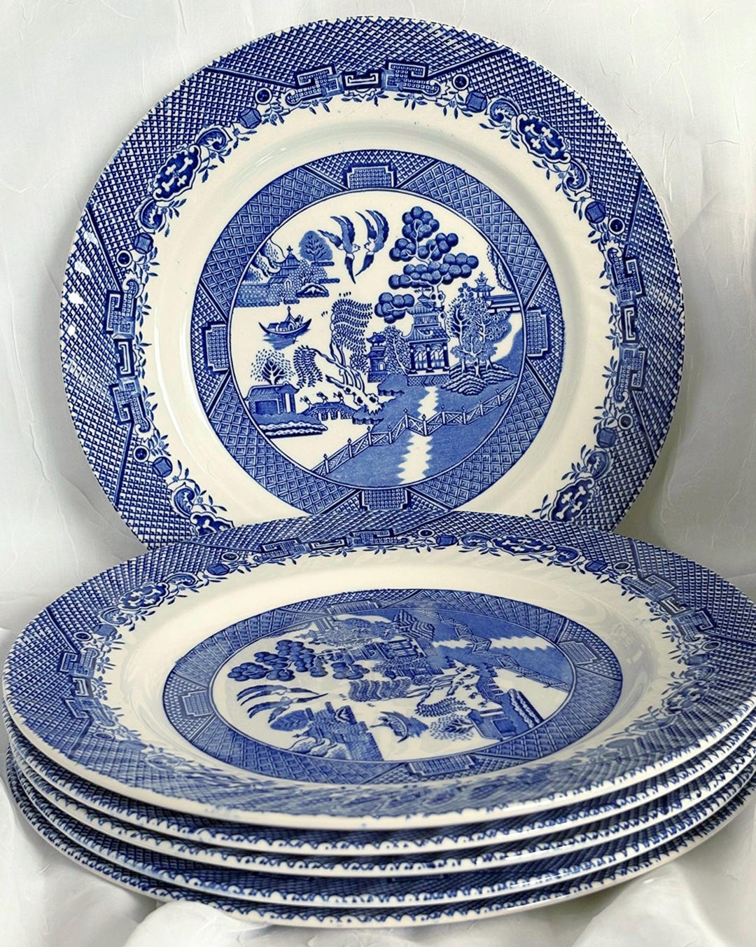 Vintage Blue Willow Dinner Plate | Barratts of Staffordshire - Blue ...