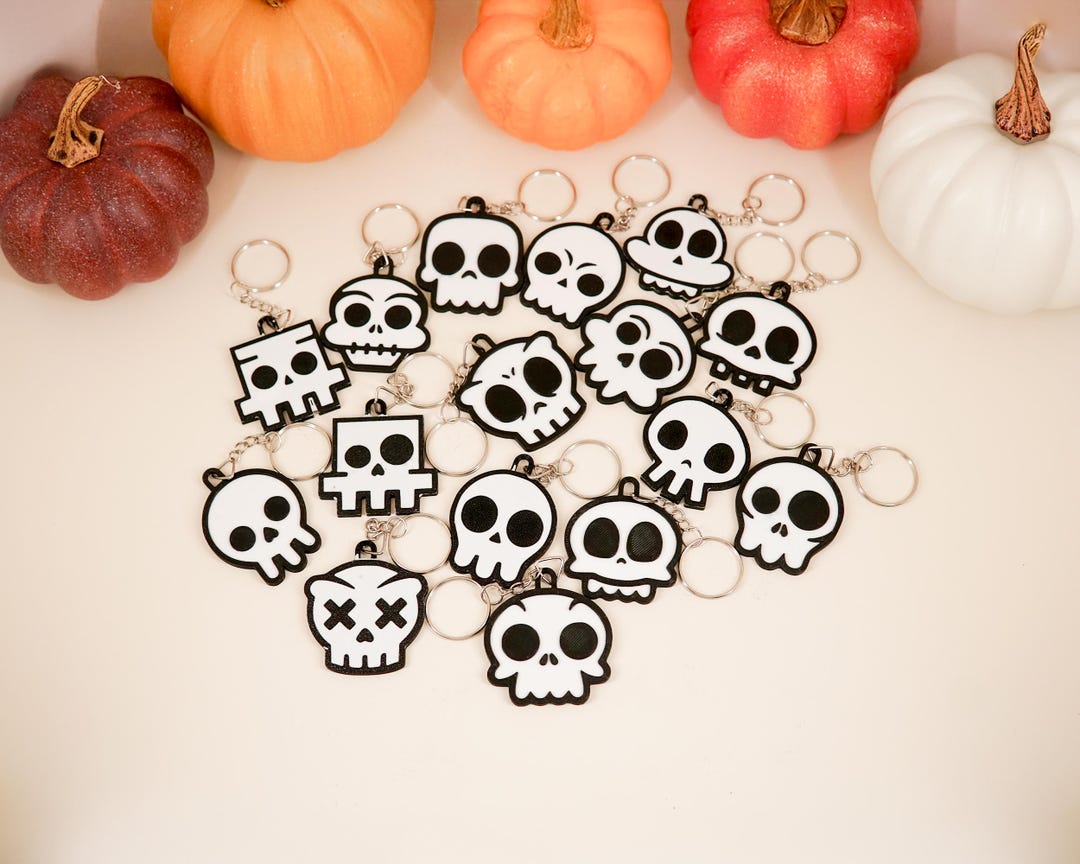 3D Printed Skull Keychains, Halloween Bag Charms, Funny Fall Gift, - Etsy
