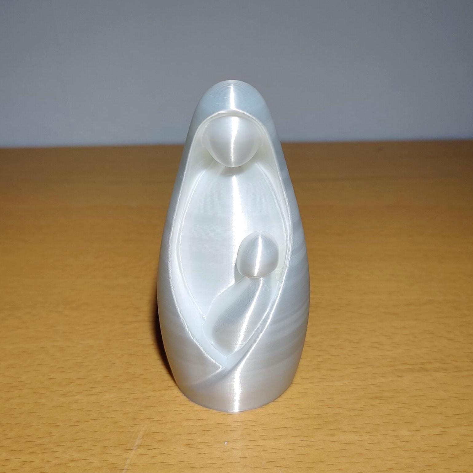 Minimalist Virgin Mary With Baby Jesus 3D Model | STL File for 3D ...