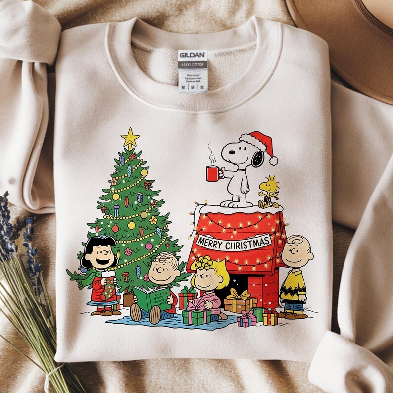 Christmas Snoopy and Friends PNG, Woodstuck, Peanuts Cartoon Dog ...