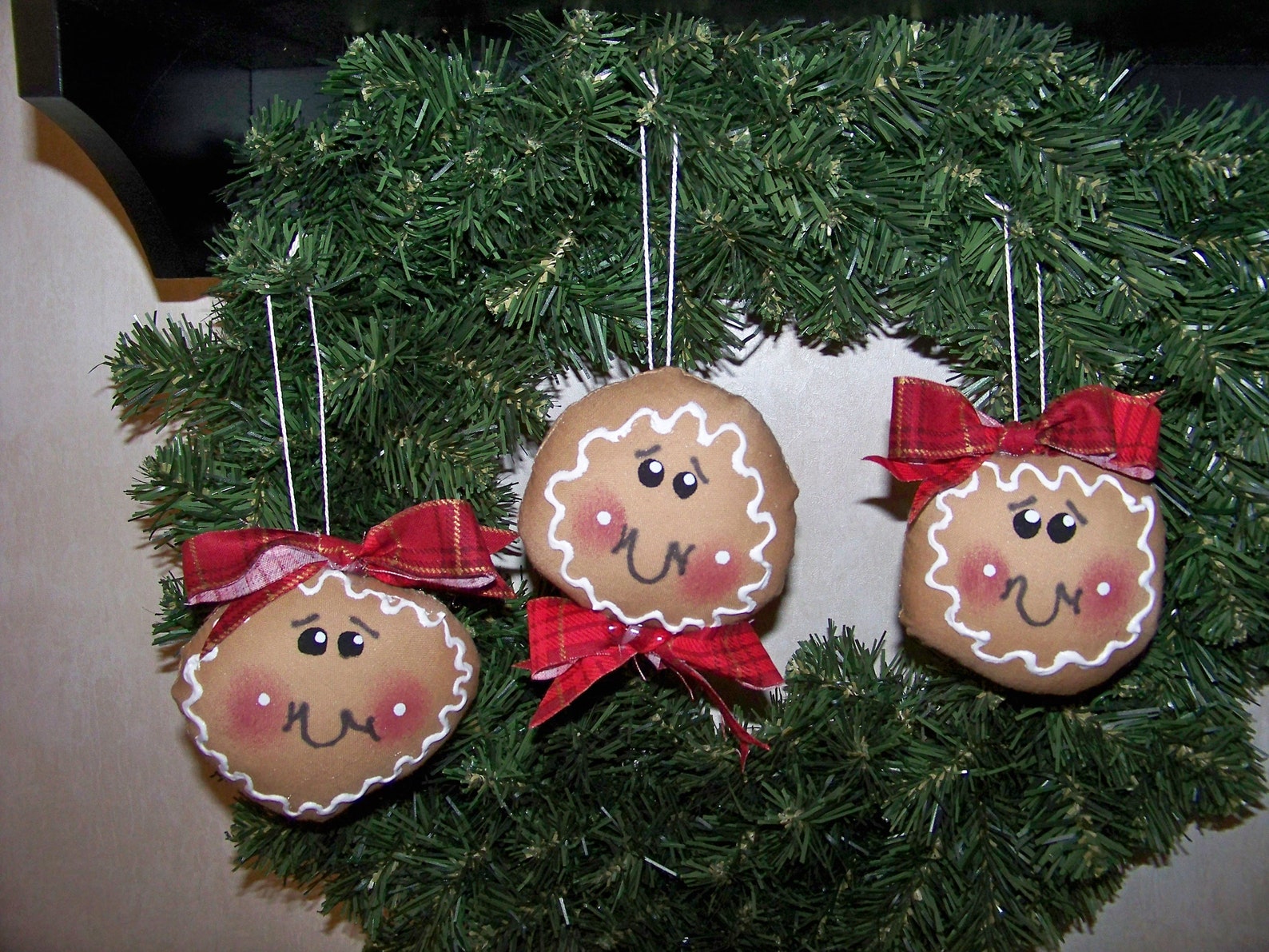 Gingerbread Cookies Bowl Fillers Gingerbread Pillow Tucks - Etsy