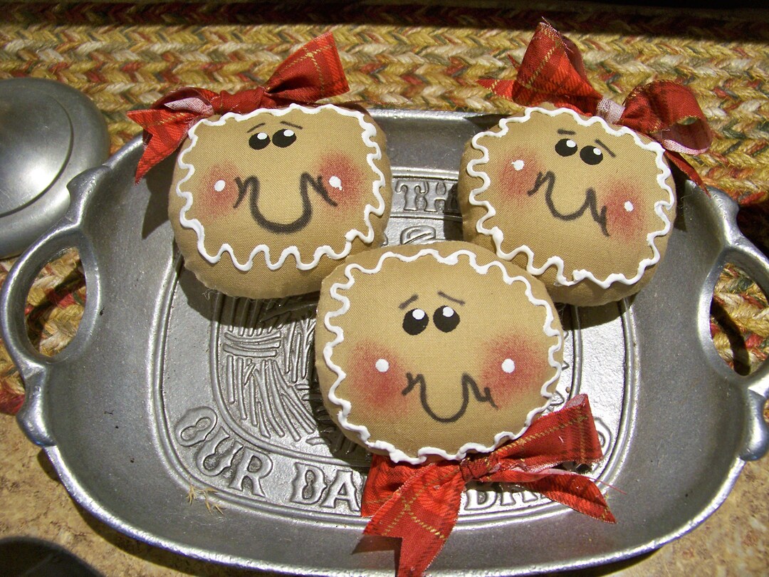 Gingerbread Cookies Bowl Fillers, Gingerbread Pillow Tucks, Gingerbread ...
