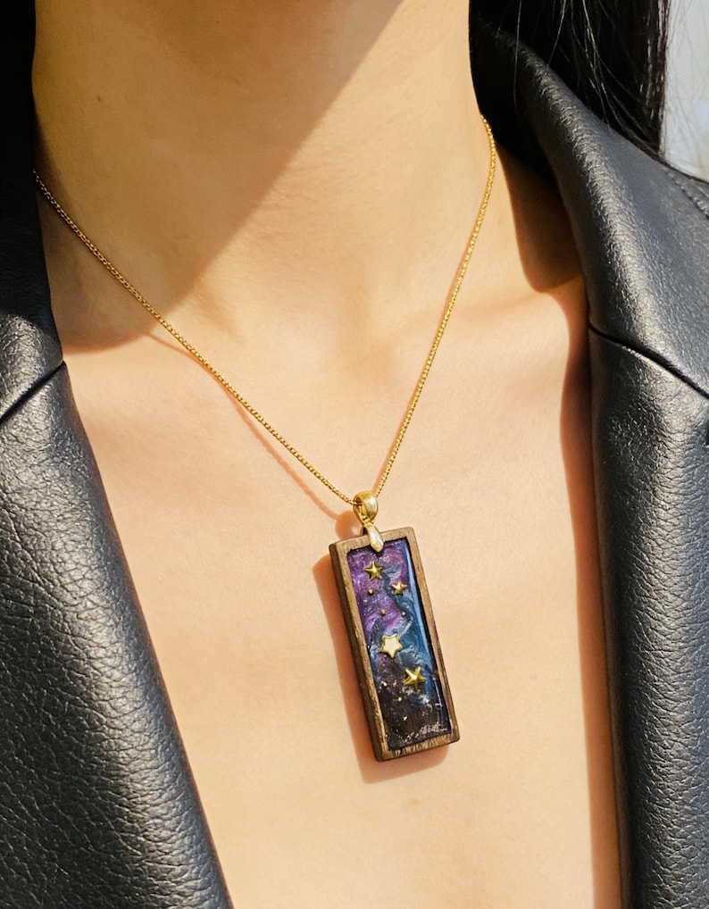 Van Gogh Starry Night Wood Resin Pendant – Glow-in-the-dark Star ...