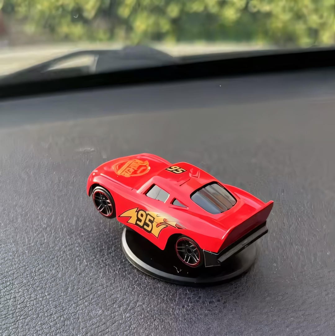 Drift Car Dashboard Lightning Mcqueen Cars Mini Car – Funny Yellow ...