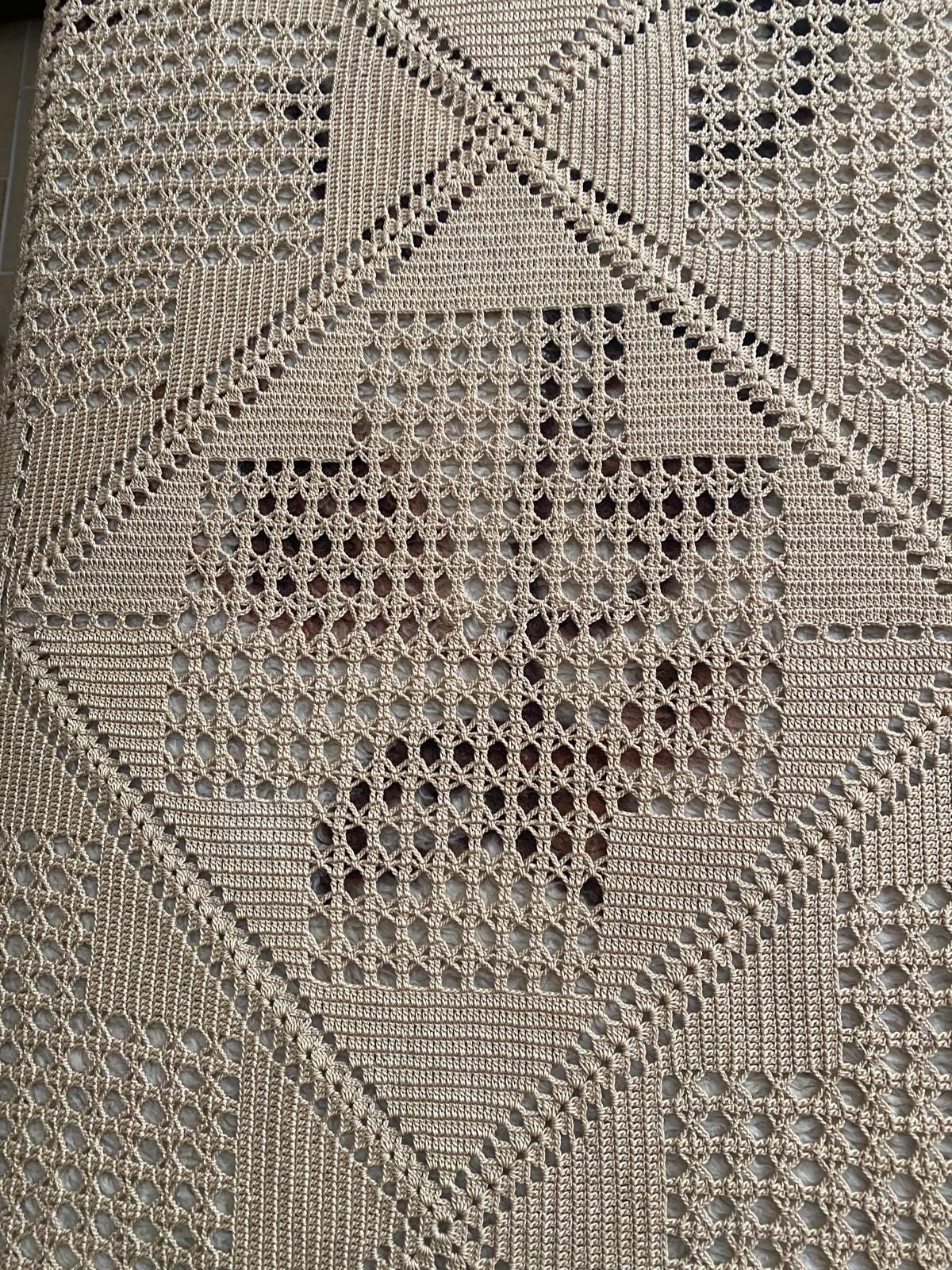 Handmade Crochet Lace Bedspread: Vintage Cream Table Cover - Etsy