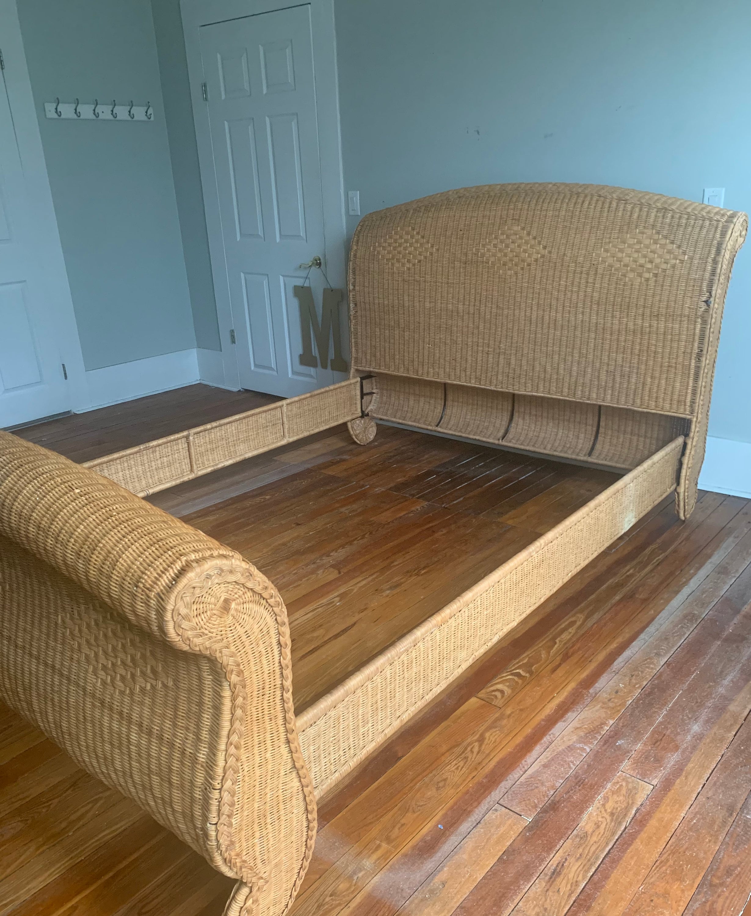 Vintage Rattan Sleigh Bed // Wicker Sleigh Bed // Queen size | Etsy