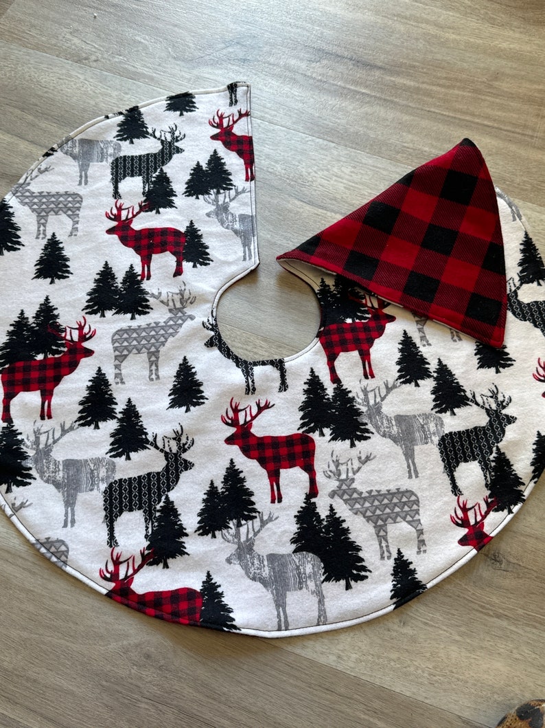 Adirondack Buffalo Plaid Reversible Mini Tabletop Christmas Tree Skirt ...
