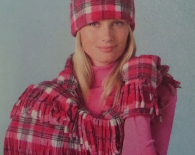 FLEECE HAT Pattern • Mccalls 4681 • Miss S-L • Misses Hat • Fold Back ...