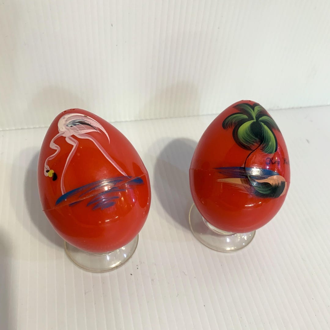 Vintage 1950s Key West Souvenir Salt and Pepper Shakers, Flamingo Palm ...