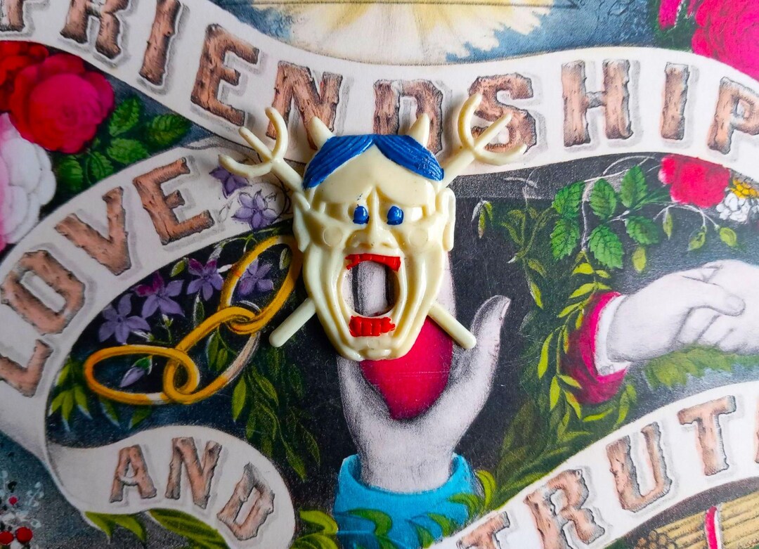Vintage Large Screaming Devil Charm - Etsy