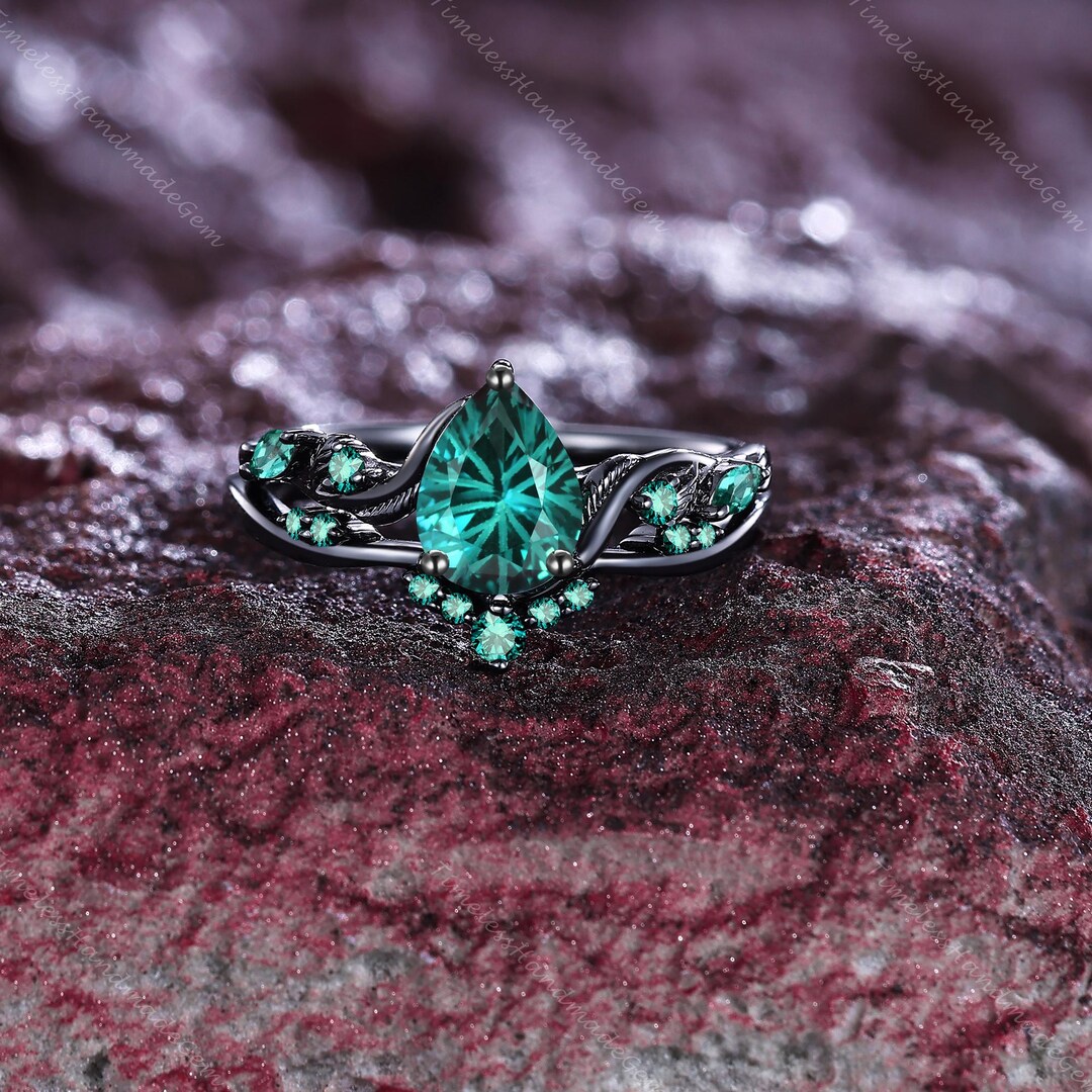 Firework Cut Emerald Engagement Ring Set Unique Twig Leaf Wedding Ring ...