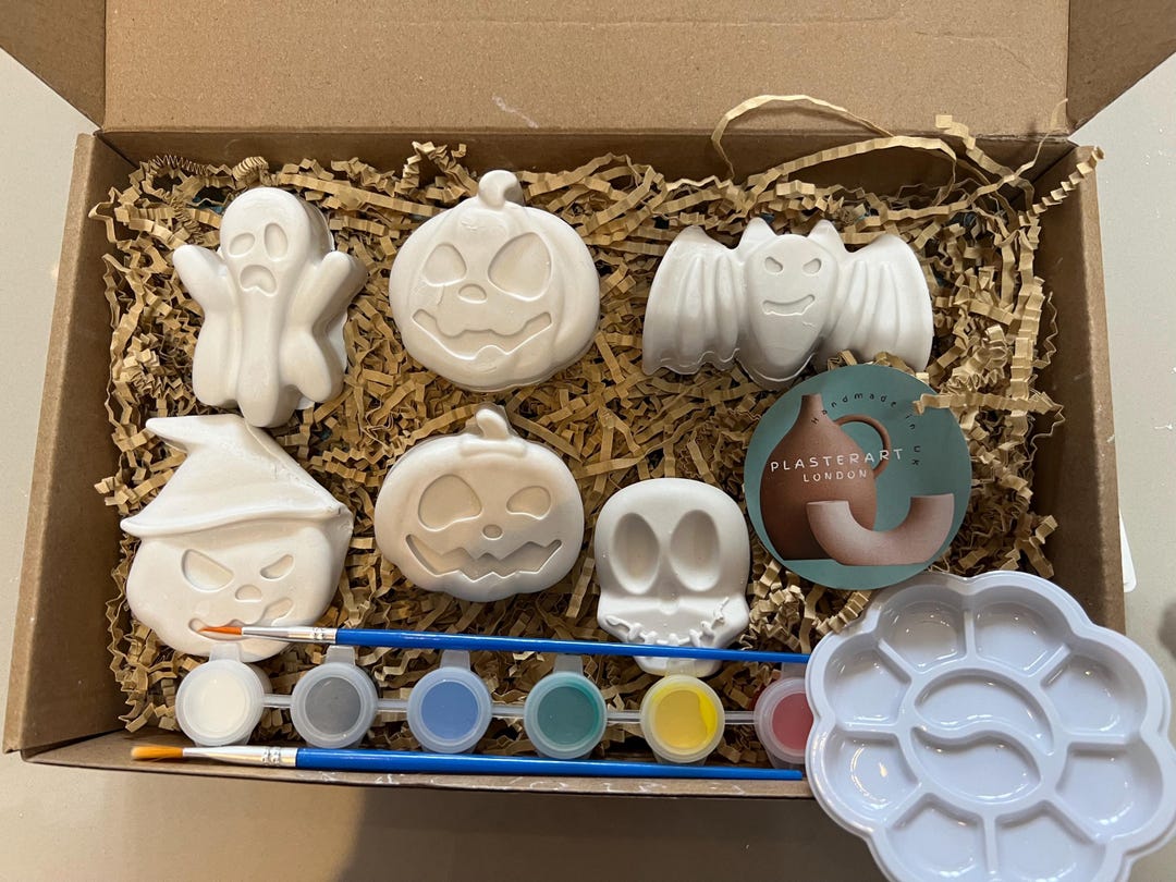 Halloween Plaster Figurine Set – Paintable Bat, Pumpkins, Skull & Ghost ...