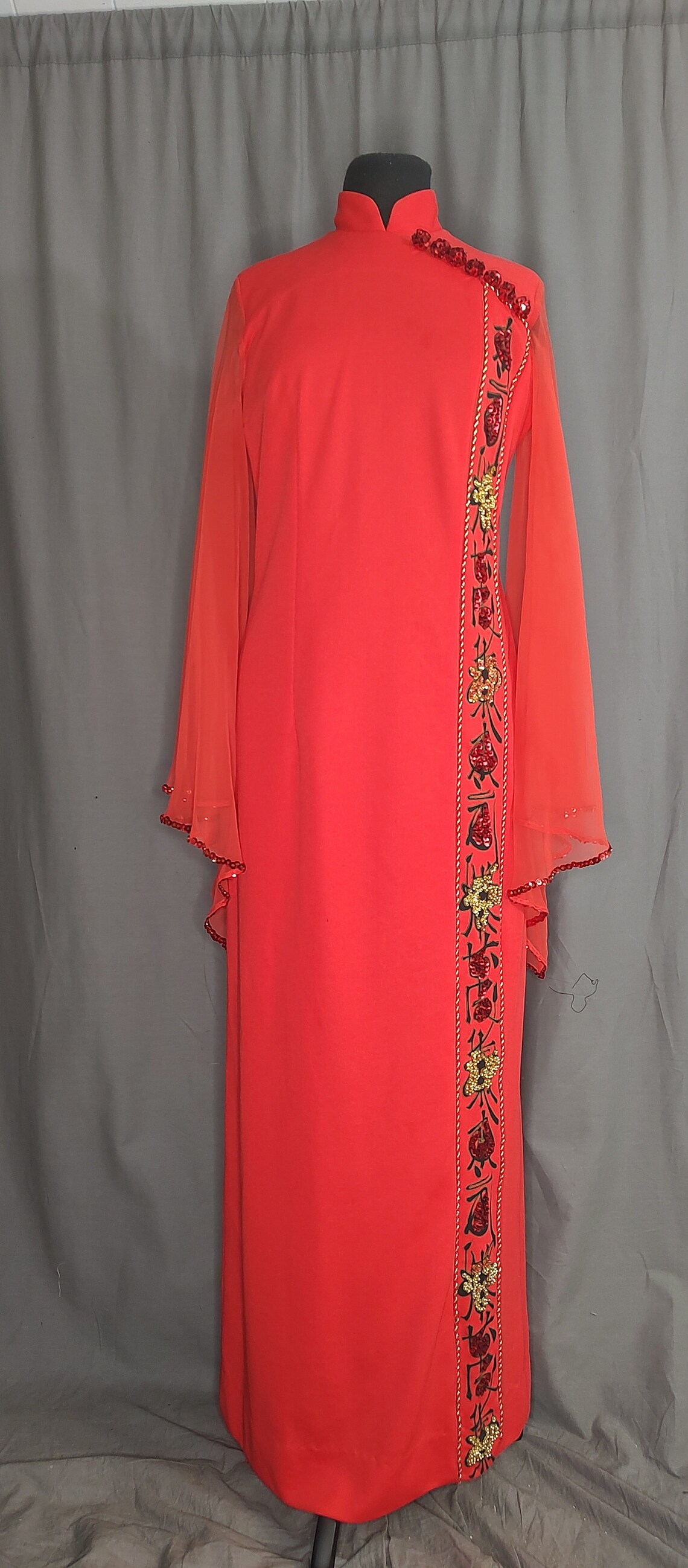 1970s Albert Sheehan Cheongsam Dress in Coral Red With Red and Gold ...