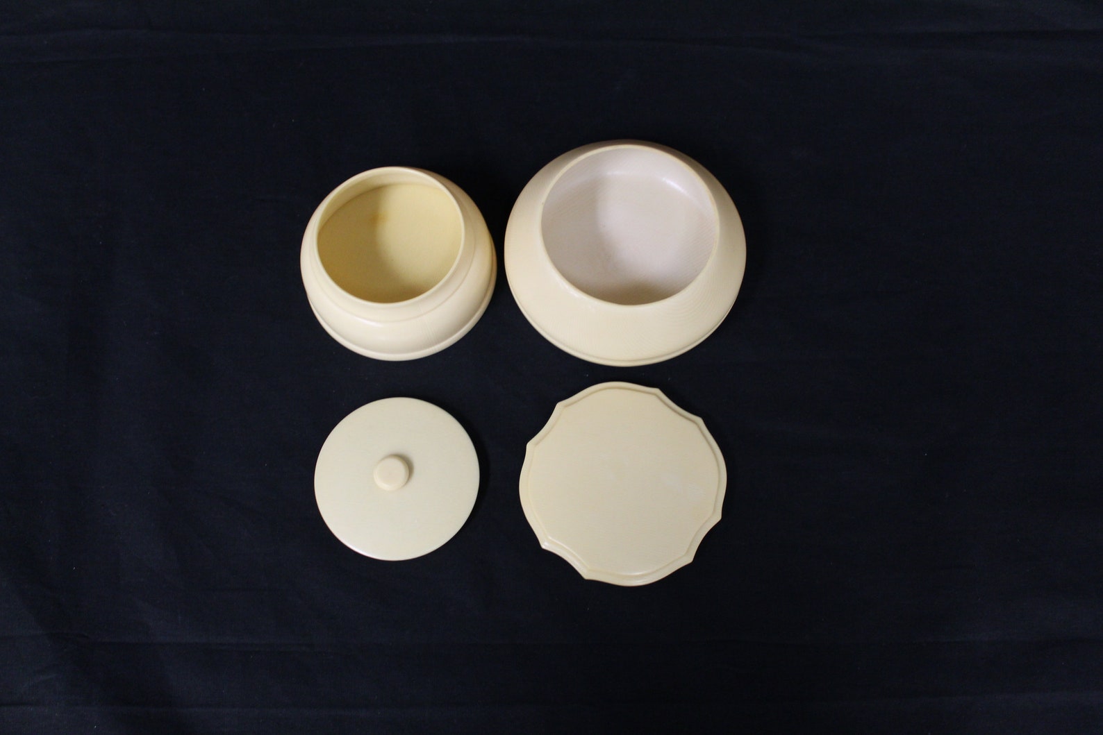 Vintage Dubarry Pyralin French Ivory Dresser Set of Two Lidded - Etsy