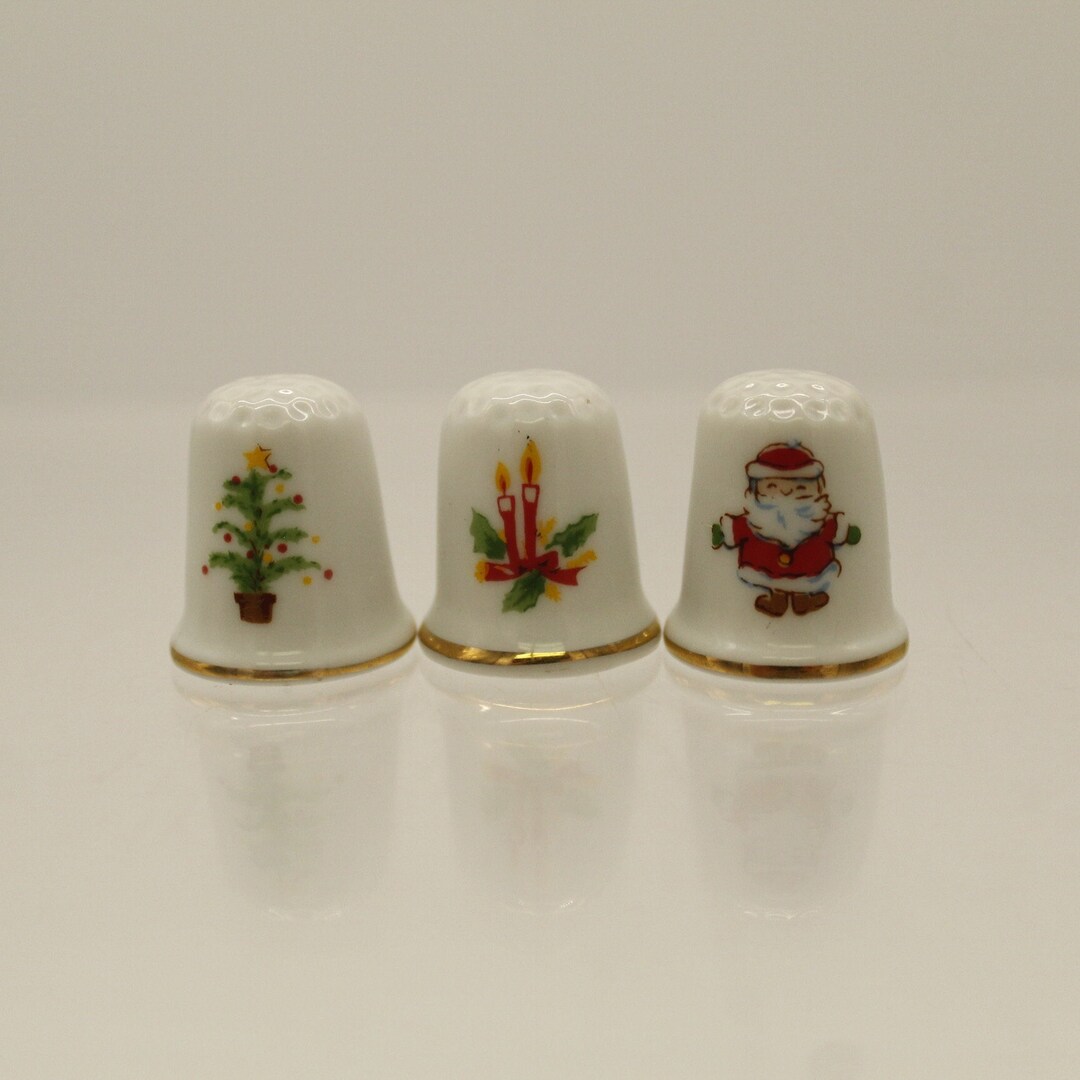 Vintage Thimbles Christmas Themed With Santa, Tree, and Candles (V9927 ...