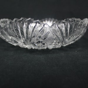 Vintage Short Pressed Crystal Glass Squat Bowl With Jagged Edge (V5099 ...