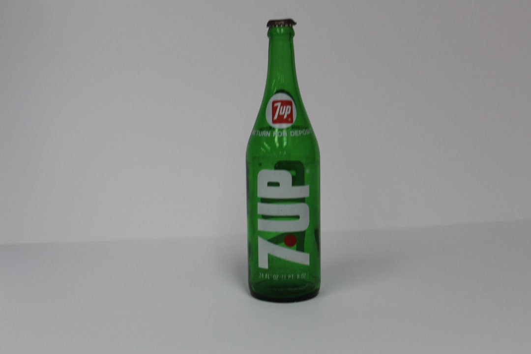 Vintage 7UP 24oz Green Glass Soda Pop Bottle With Cap (V1392) - Etsy