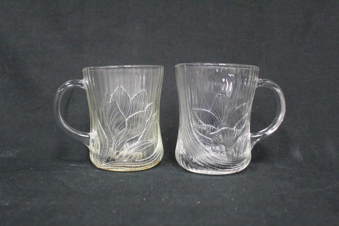 Vintage Clear Glass Crocus Mugs, Set of 2 (V3174) - Etsy
