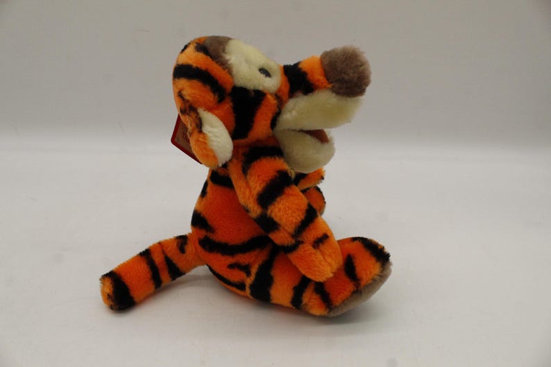 Vintage Disney Winnie the Pooh Tigger Plush (S3058) - Etsy