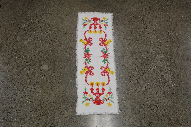 Vintage Penn Dutch Christmas Table Runner With Red & Green - Etsy