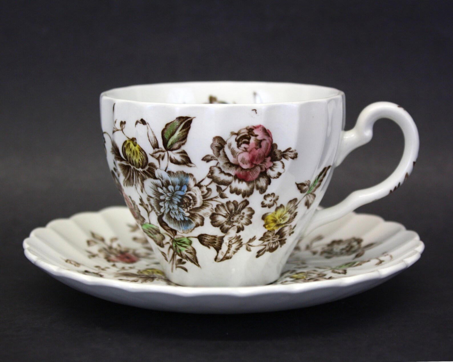 Vintage Johnson Bros 'staffordshire Bouquet' English | Etsy