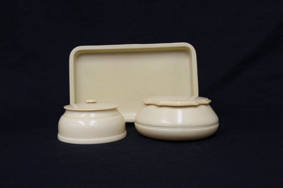 Vintage Dubarry Pyralin French Ivory Dresser Set of Two Lidded Boxes ...