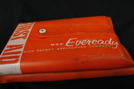 Vintage 1967 Eveready First Aid Kit in Orange Plastic… - Gem