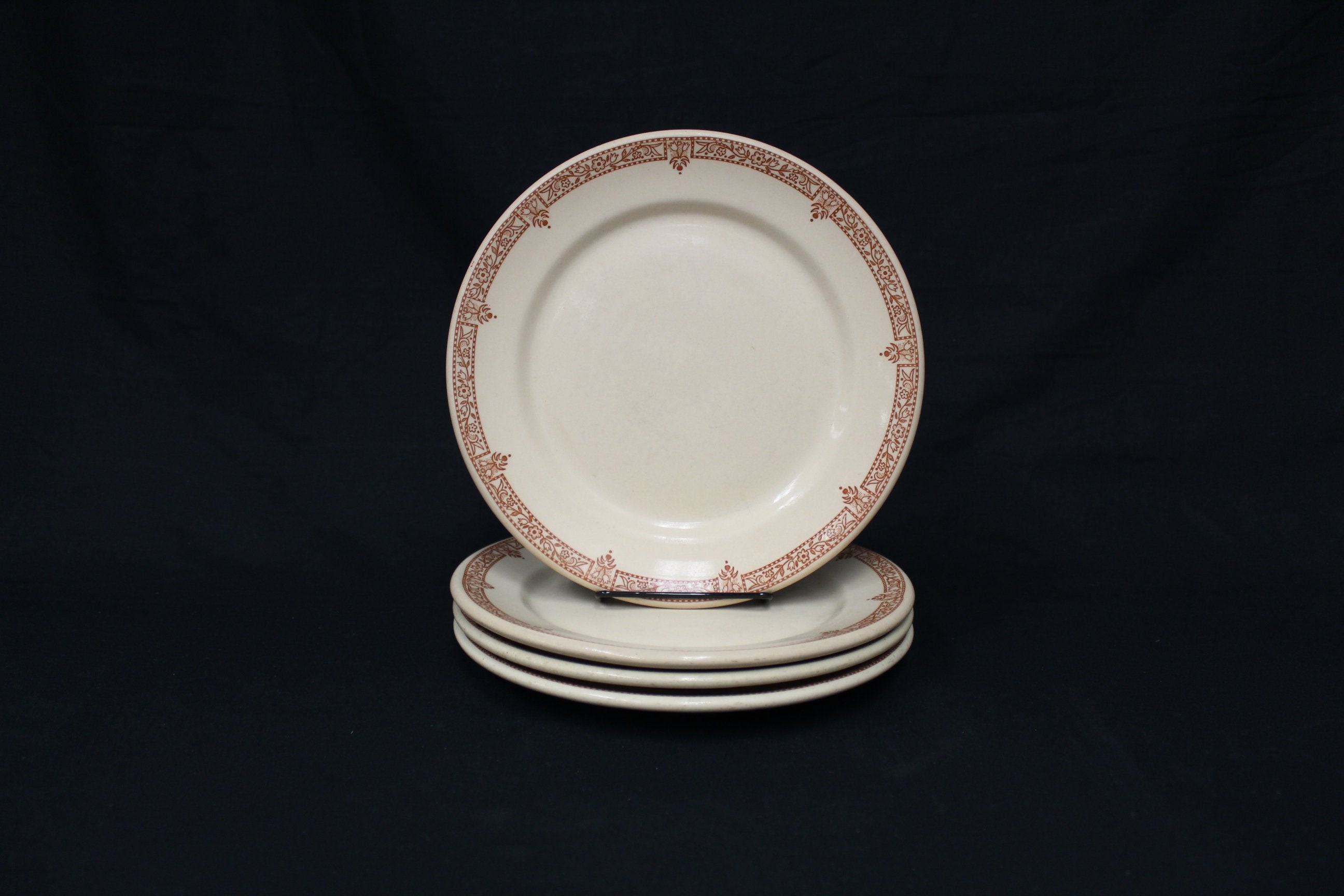 Vintage 1940s Wallace Desert Ware Dinner Plates With Brown - Etsy UK