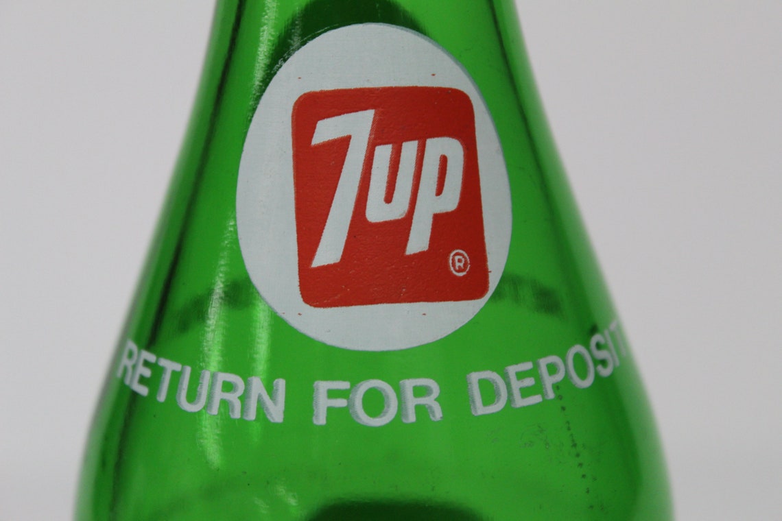 Vintage 7UP 24oz Green Glass Soda Pop Bottle With Cap V1392 - Etsy