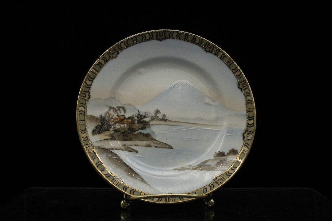 Vintage Small Mt Fuji Scene Plates Made in Japan Gold Embossed Edges ...