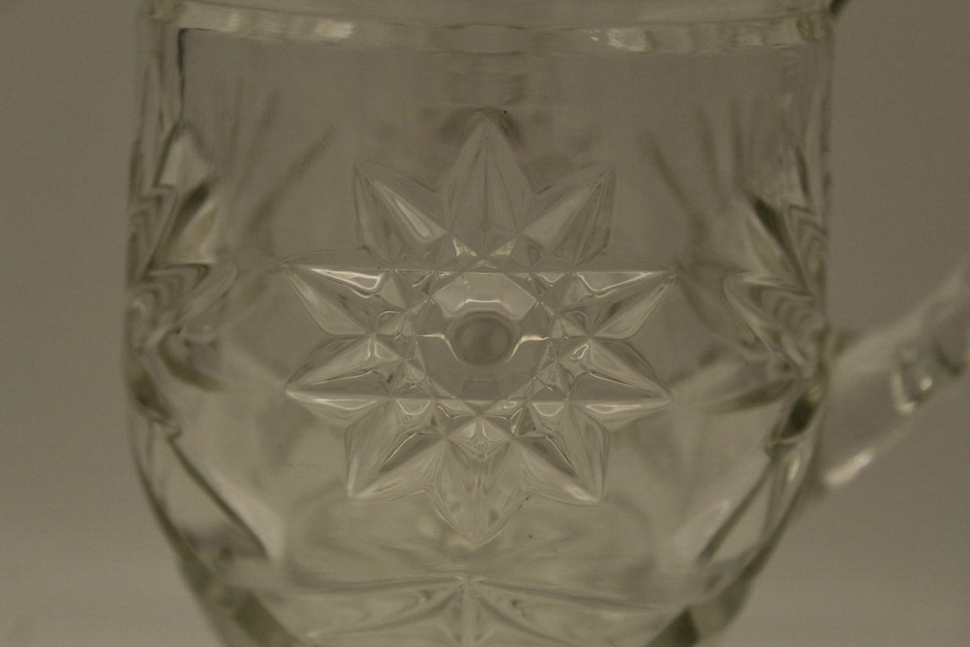 Vintage Sunburst Star Clear Glass Pitcher (V10673) - Etsy