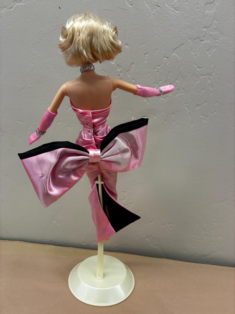 Vintage Barbie Marilyn Pink Diamonds on Stand (S3641) - Etsy