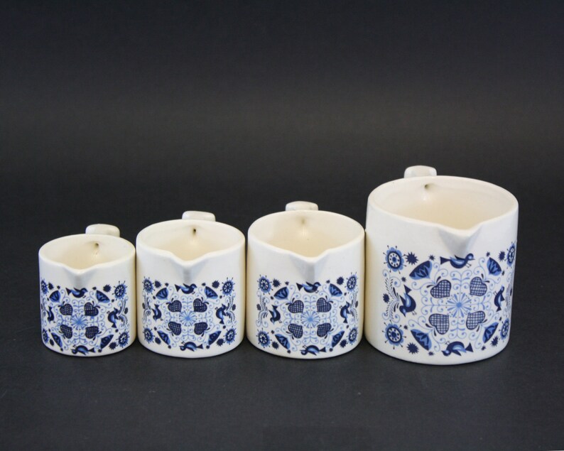 Vintage Blue Bird Measuring Cup Pitchers Set of 4 E6128 - Etsy