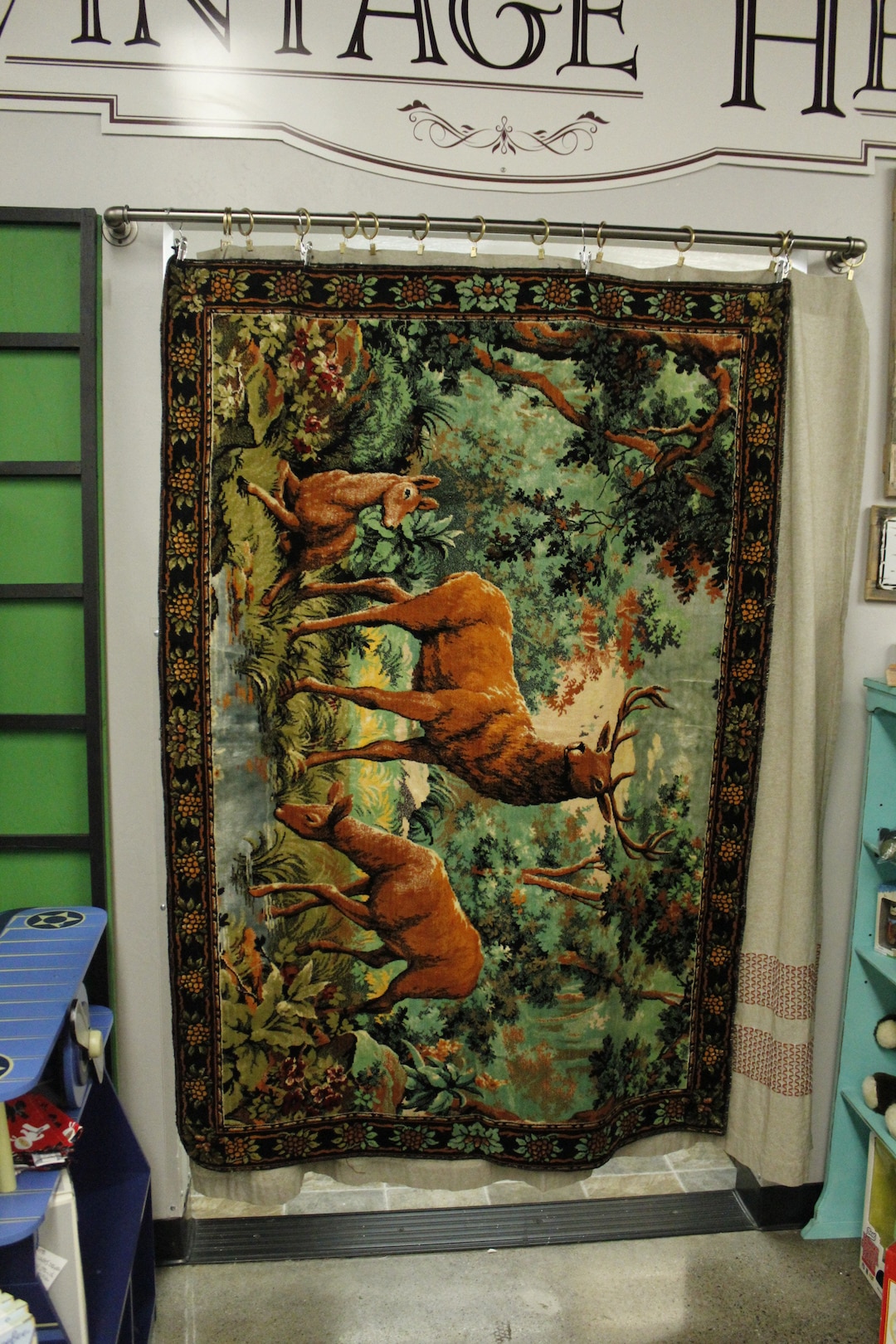 Vintage Buck Deer Green Velvet Wall Tapestry With Hanging Strips (V9735 ...