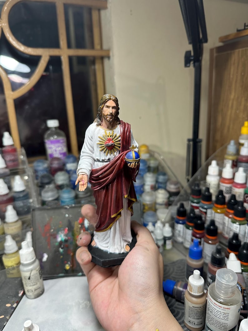 Jesus Christ Statue - Highly Detailed 3D Resin Hand-painted Figure - Etsy