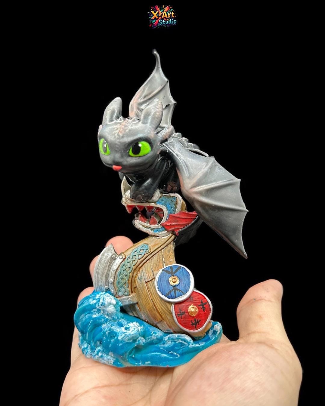Toothless Chibi Night Fury Figure - Hand-painted Resin How to Train ...