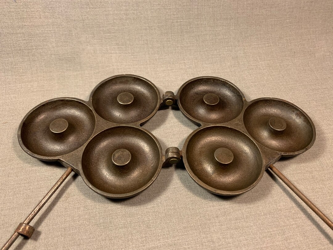 Cloverleaf Doughnut Form - Etsy