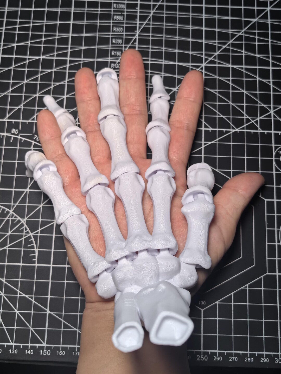 Articulating Skeleton Hand Life Size–3d Printed Poseable Human Bone ...