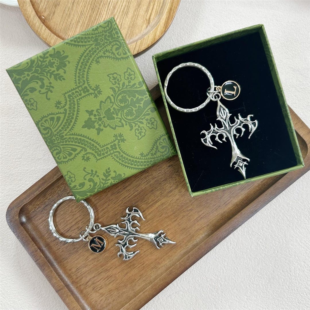 Vintage Flame Cross Letter Keychain, Personalized Cross Name Keyring ...