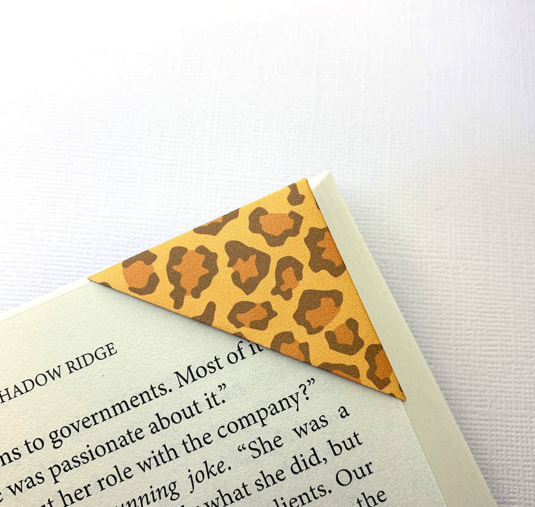 Leopard Print Corner Bookmark: Hand-folded Reader Gift - Etsy