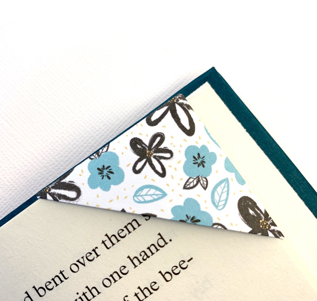 Floral Corner Bookmark: Hand-folded Reader Gift - Etsy