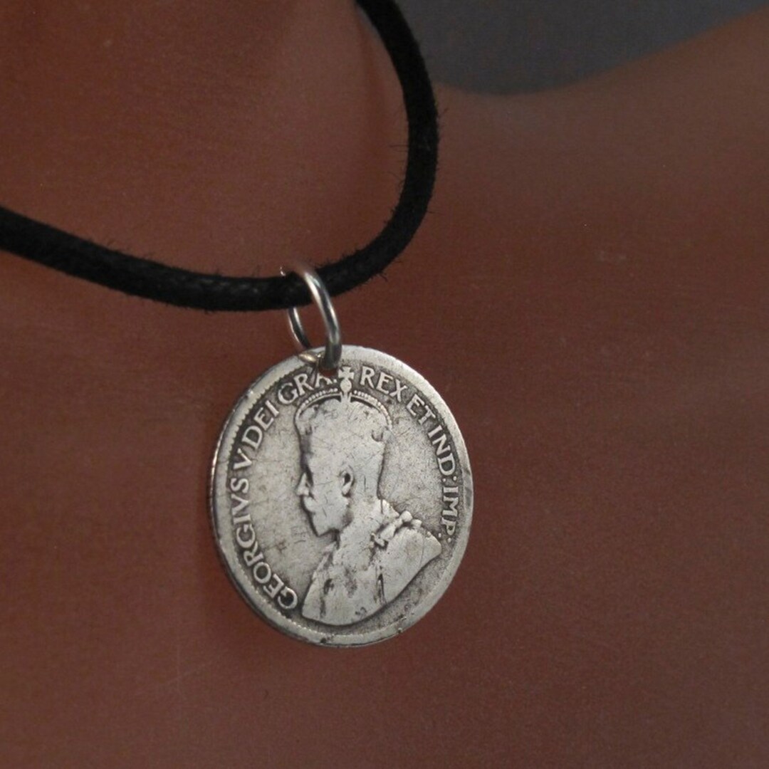 CANADA Silver Dime Necklace. 1900 Canadian Charm . 10 Cent. Coin ...