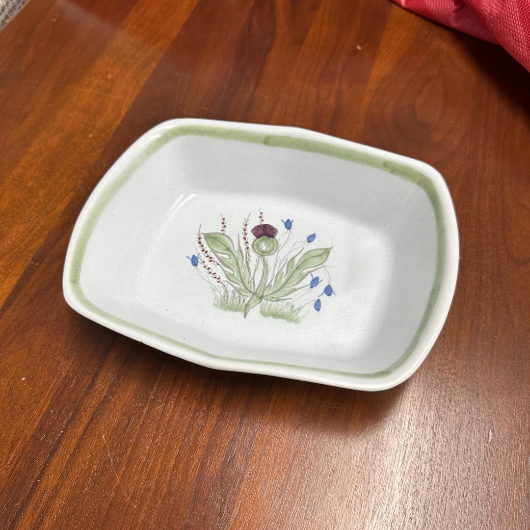 Handmade Buchan Thistleware 9” Casserole Baker – Scottish Thistle ...