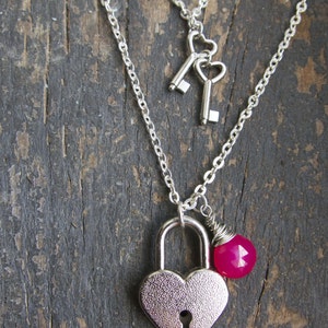 Layered Necklace Key to My Heart Locket Pad Lock With Keys Pink ...