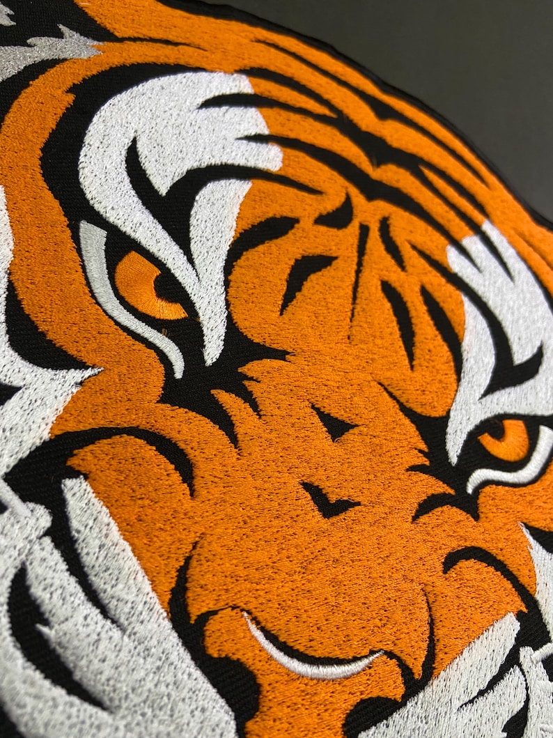 Bengal Tiger Patch: Embroidered Iron-on Roaring Wild Animal Applique ...