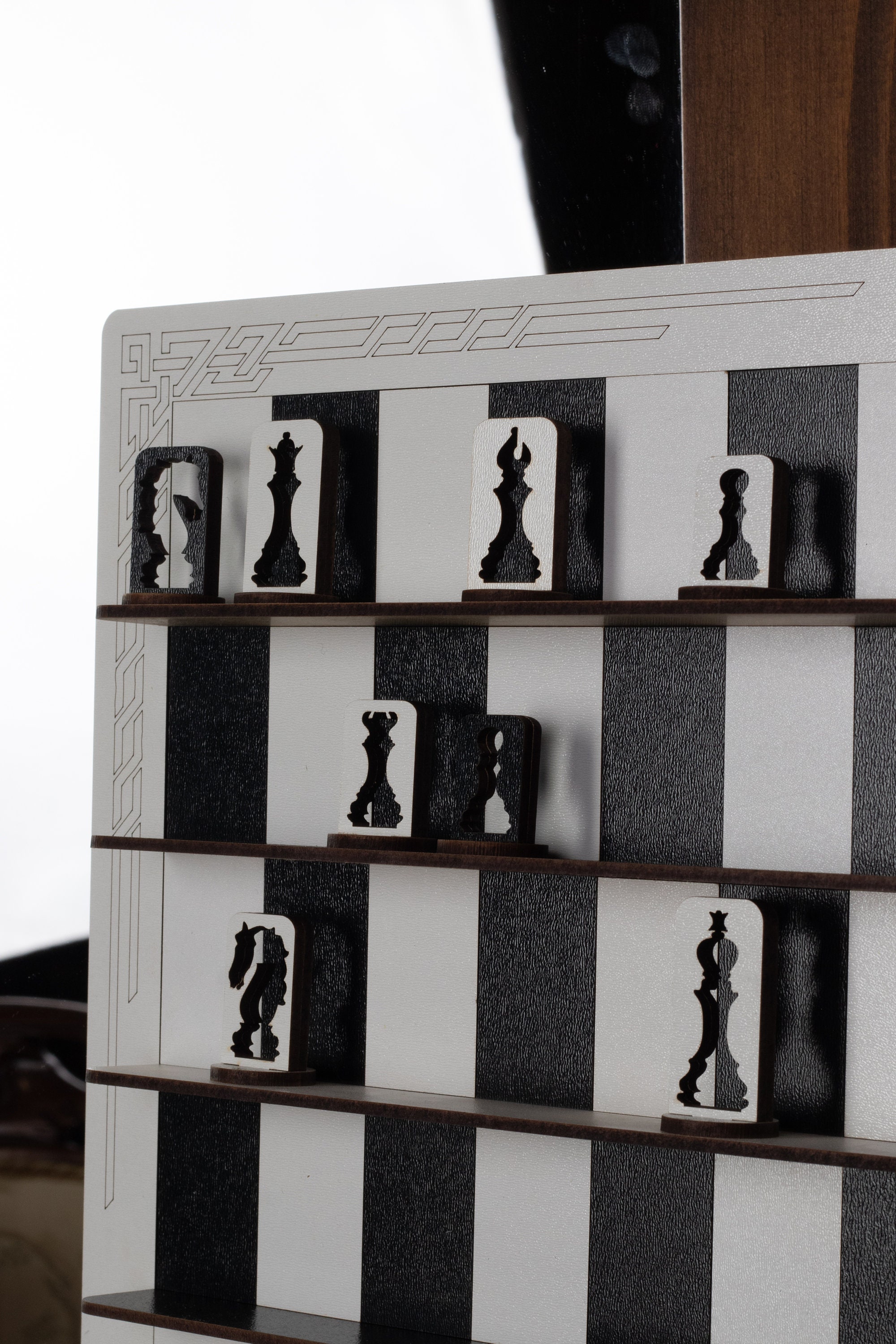 Vertical Chess Set, Wooden Chessboard Wall Hanging, Personalized Chess ...
